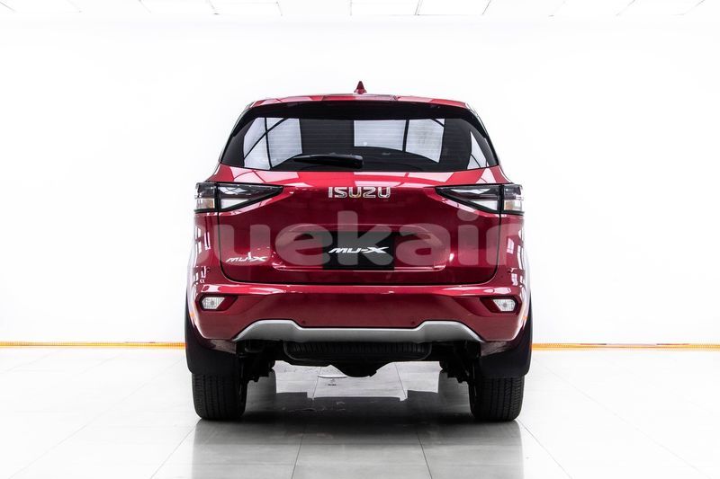 ซื้อ รถมือสอง isuzu mu-x สีแดง รถยนต์ ใน %{เมือง} ใน กรุงเทพมหานคร ...